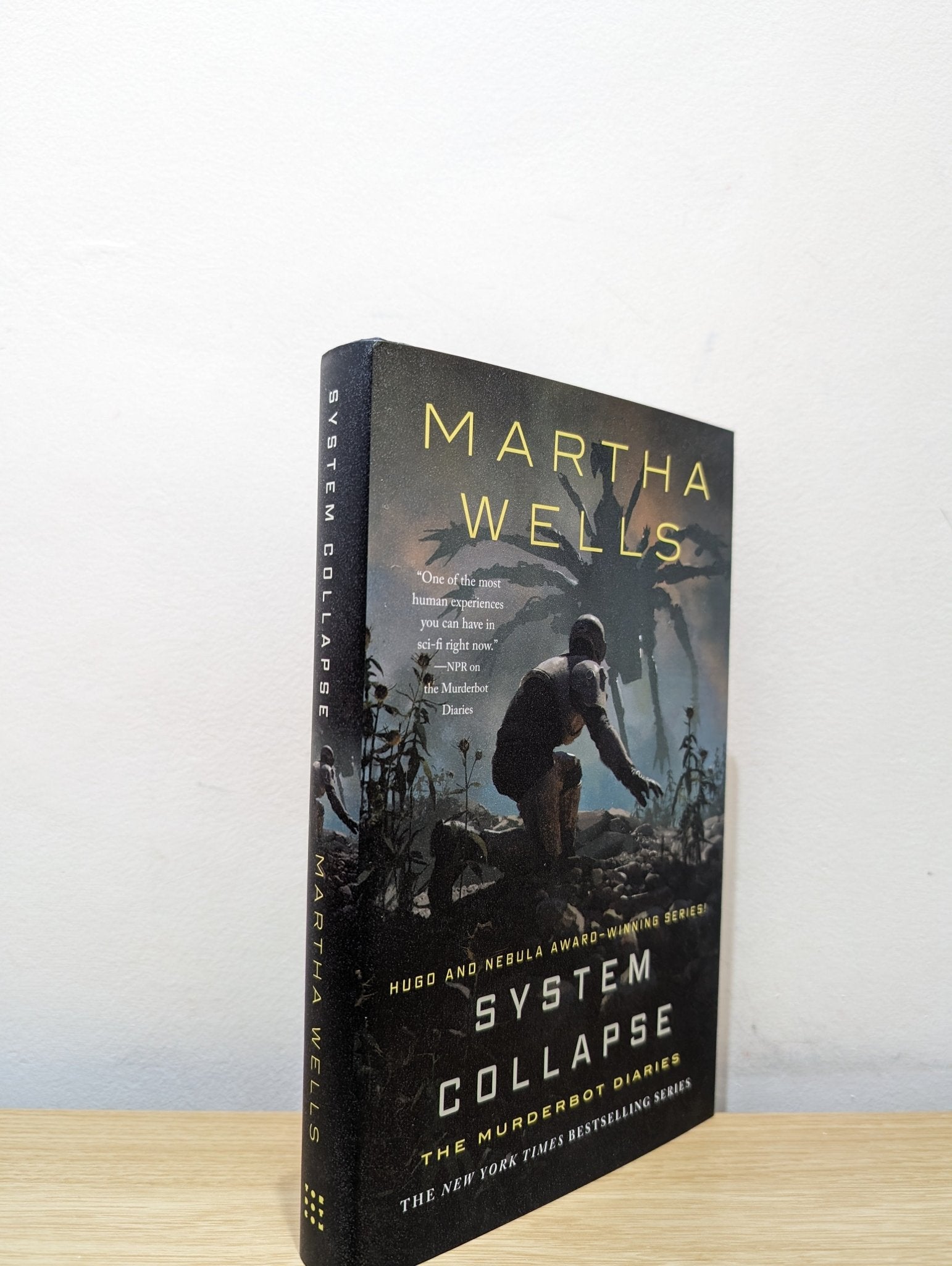 System Collapse by Martha Wells (Signed First Edition) – Fialta Books