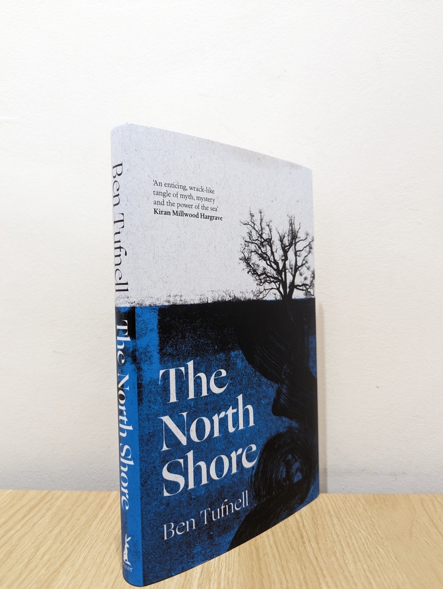 The North Shore by Ben Tufnell (Signed First Edition) – Fialta Books